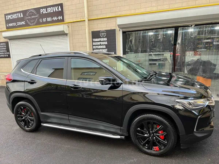 Chevrolet tracker redline