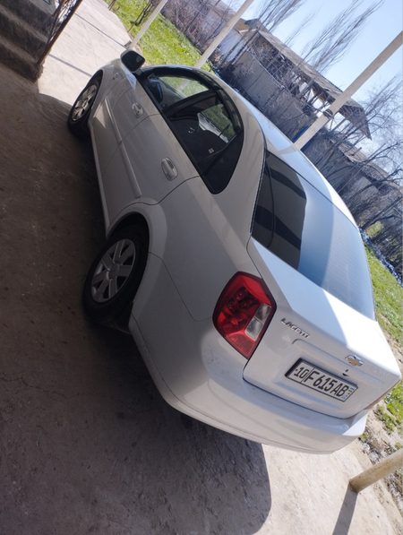 Lacetti Chevrolet arzon narx m