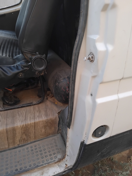 Fort sotiladi metan gaz