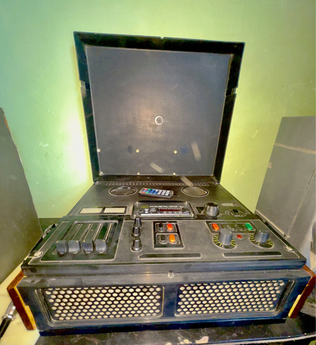 Karaoke uselitel