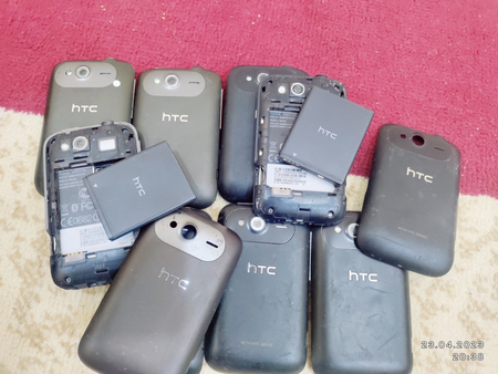 HTC telefon zapchast