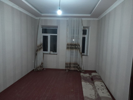 2/1/2.  Боткина. МДС. Общ 46 кв ком.разд. 45000уе. Старт