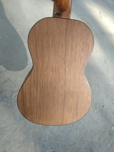 Guitalele Yamaha GL1 original