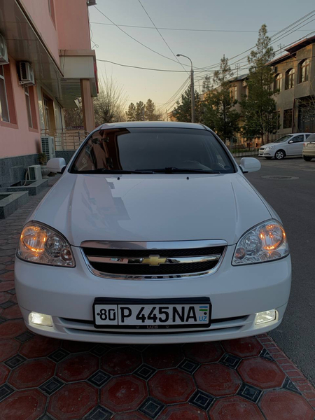 Lacetti  1.8 2-pozitsiya