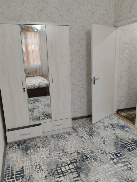 Продаётся квартира Чиланзар 9 квартал 1/5/5 панель
