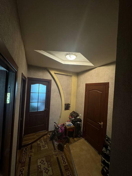 Срочно продается 2/2/4 квартира