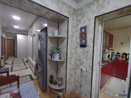 Срочно! Продается 3/2/4 квартира в Юнусабадском р-не (J 914)