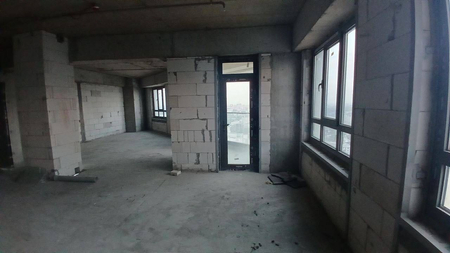 Акай Сити Продается 3 комнатная коробка Дархан метро Х.Алимджана
