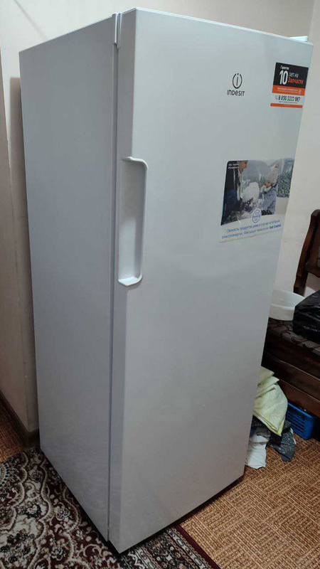 Морозильная камера Indesit