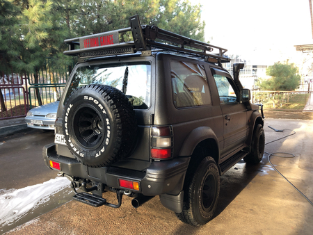 Mitsubishi pajero 2