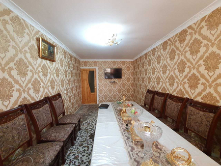 3х комнатная квартира на 3 этаже, Мархабо