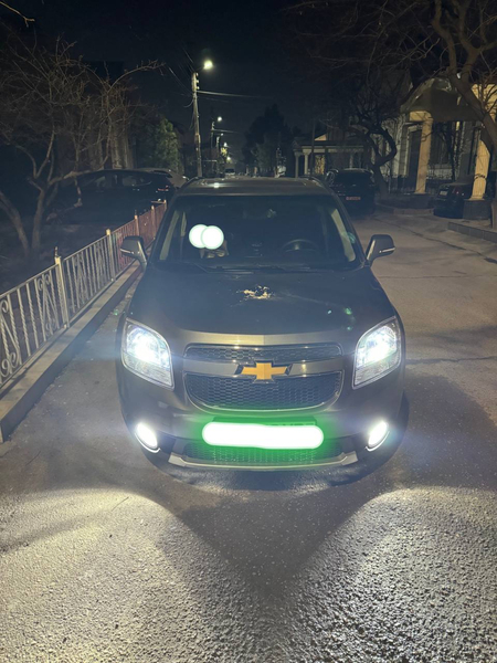 Своя Chevrolet Orlando 2015 автомат фулл