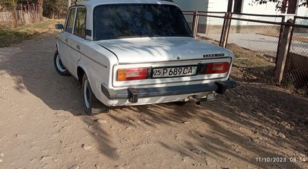 2106 jiguli sotiladi
