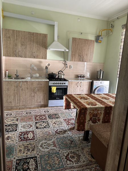 Сдается 3-х комнатная в аренуд 250$