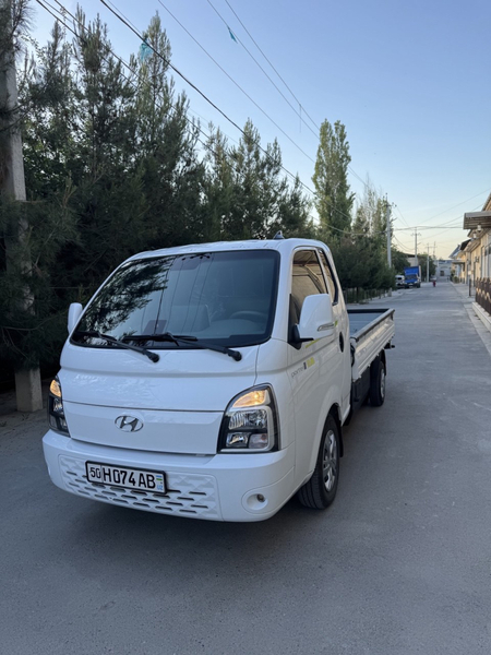 Hyundai porter elektr 2023yl yangi uzbda yurmagan 25000$ probeg 2500km