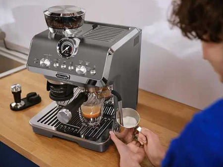Кофеварка DeLonghi EC 9255 T La Specialista Arte Evo