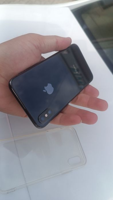Срочно продам iPhone X 64 gb