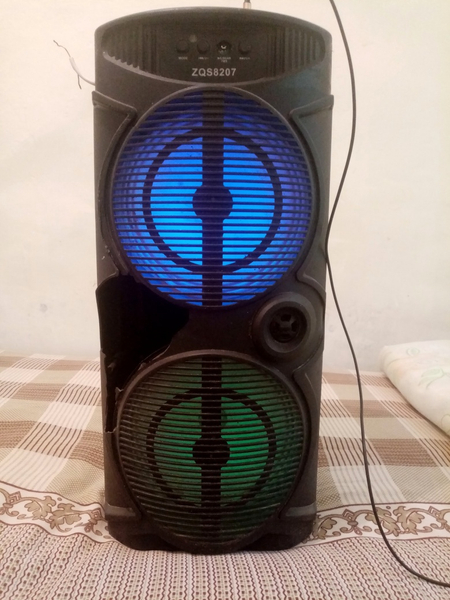 Колонка рабочая BASS.