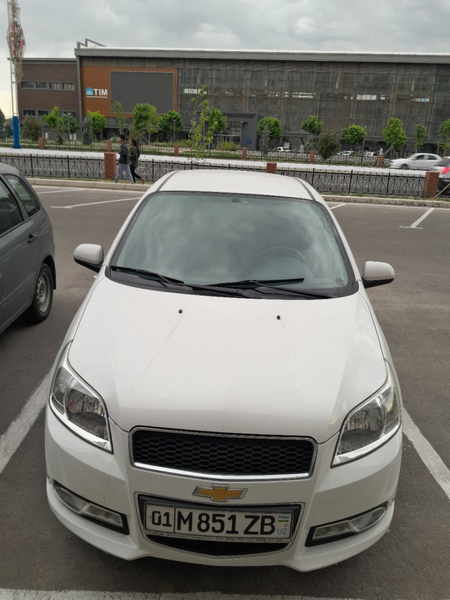 Продаётся автомашины Нексия 3