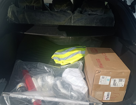 BYD chempion 605 full avto kredid bor
