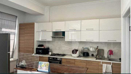 谷 126341 谷 Yakkasaroy tumanida kvartira sotiladi [215 м²]