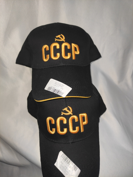 Продаётся кепка качество хорошее южное Корея