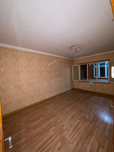 Срочно продаётся 4-х комнатная квартира Сергели Дустлик 2