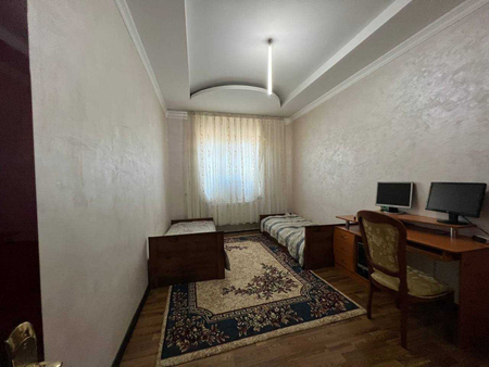 Кибрайский район, Маданият, 4 сотки, 2-х этажный дом