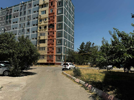 Продается квартира  ( 17 )
