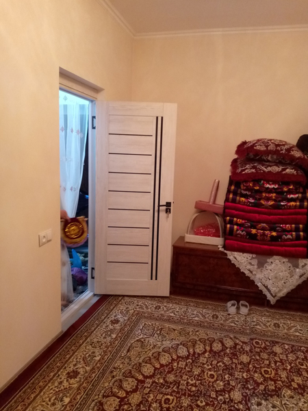 Nazarbek mevazor mahallada novostroyka doʻm sotiladi