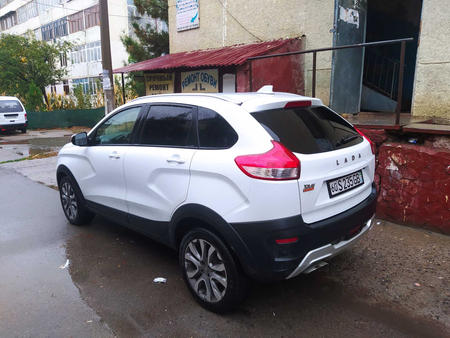 Lada Xray sotiladi