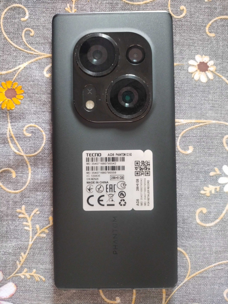 TECNO Phantom X2 5G.  8/256