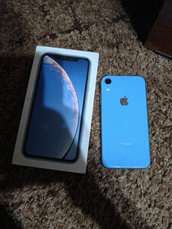 Продам iphone xr 64gb