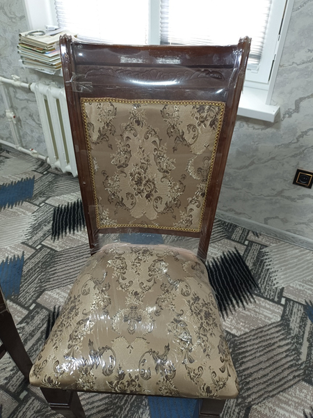 Стол стул сотилади