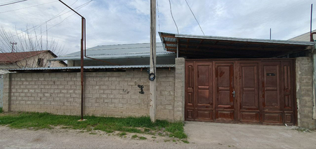 Продаётся в Йик-оте участок 7 соток,5 комнат.