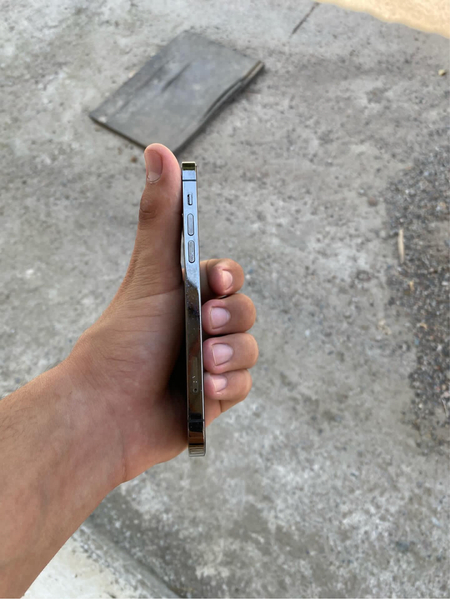 Iphone 12 pro 128tali