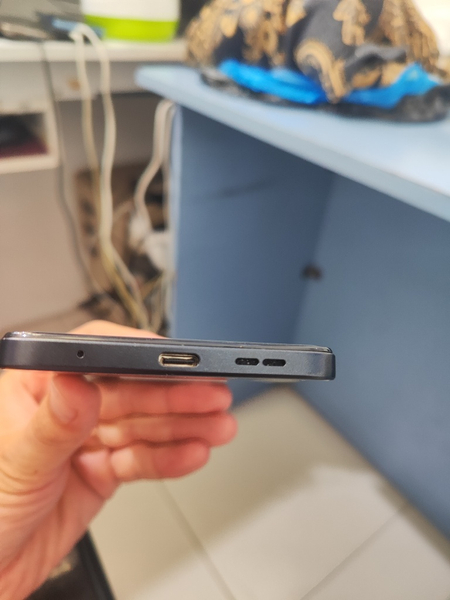 Redmi note 12.  Ozgina ishlatilgan