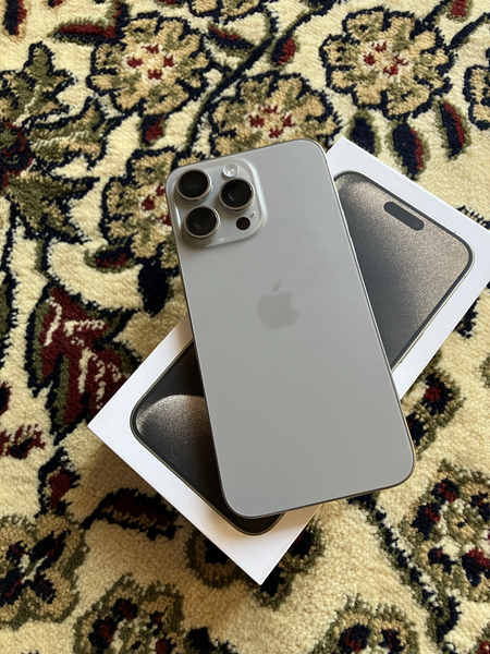 Iphone 15 Pro Max 256 gb (Natural Titanium)