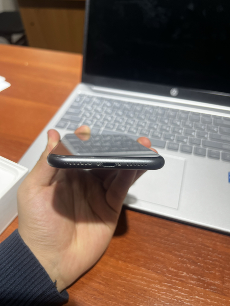 iPhone 11 sotiladi