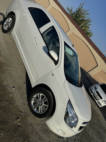 Cobalt Stayl plus Oq rang full. Bugun Salondan chiqdi.