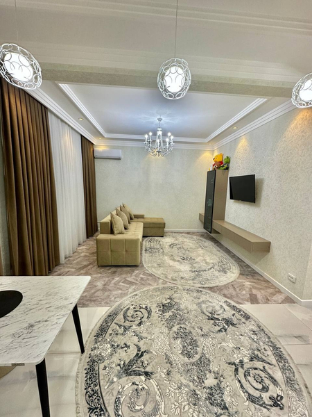 ПРОДАЕТСЯ 2/2/8
НОВОСТРОЙКА 
ЖК Real House
на Паркентском
(Мирзо-Улугб
