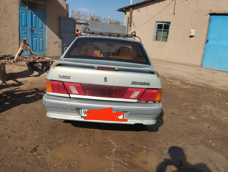 Автомобиль Ваз-2115