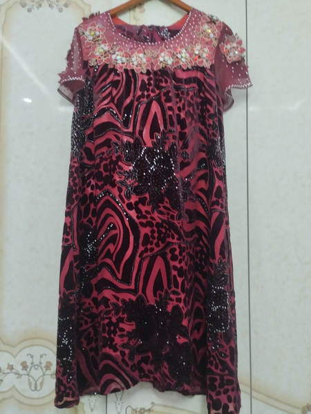 Qizil toshli ko\\\'ylak ishton