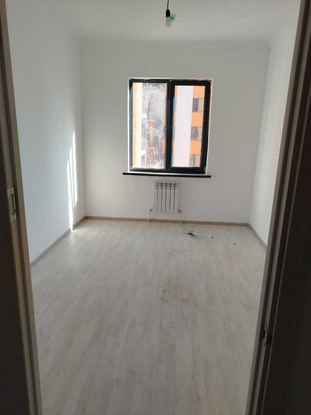 Янги хаёт тум. Янги дархон 2/9/16 сотилади 54 м²