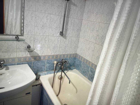 Продается 2-х комнатная квартира на улица Чехова