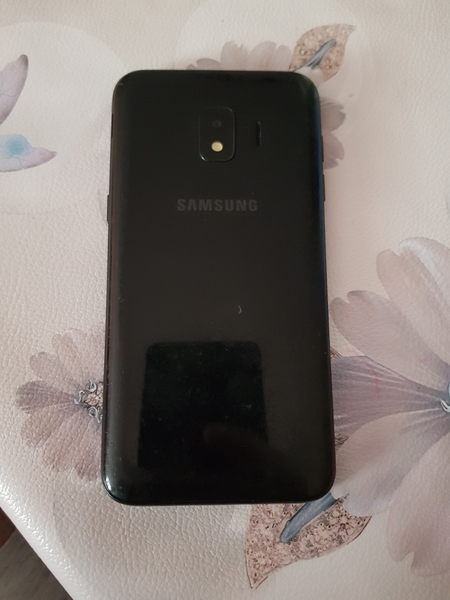 Продаю Samsung J2 core