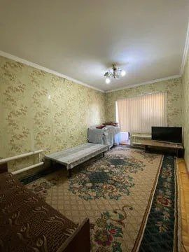 Кушбеги  2/5/5 раздельные комнаты  50 кв.м