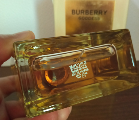 Парфюм Burberry Goodess.Оригинал.
