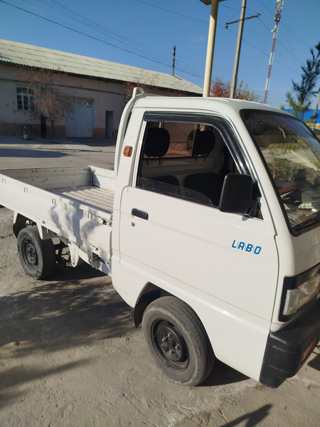 Chevrolet Labo..