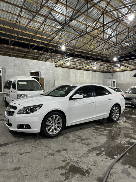 Chevrolet Malibu 1-3pozitsa